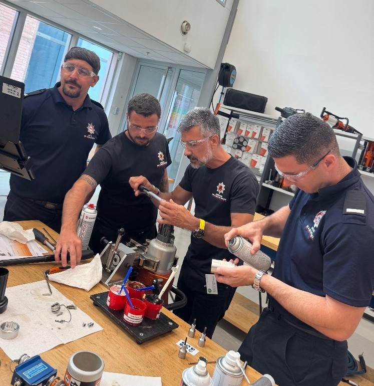 Gibraltar Fire & Rescue Service Personnel attend Servicing Course - 548 ...