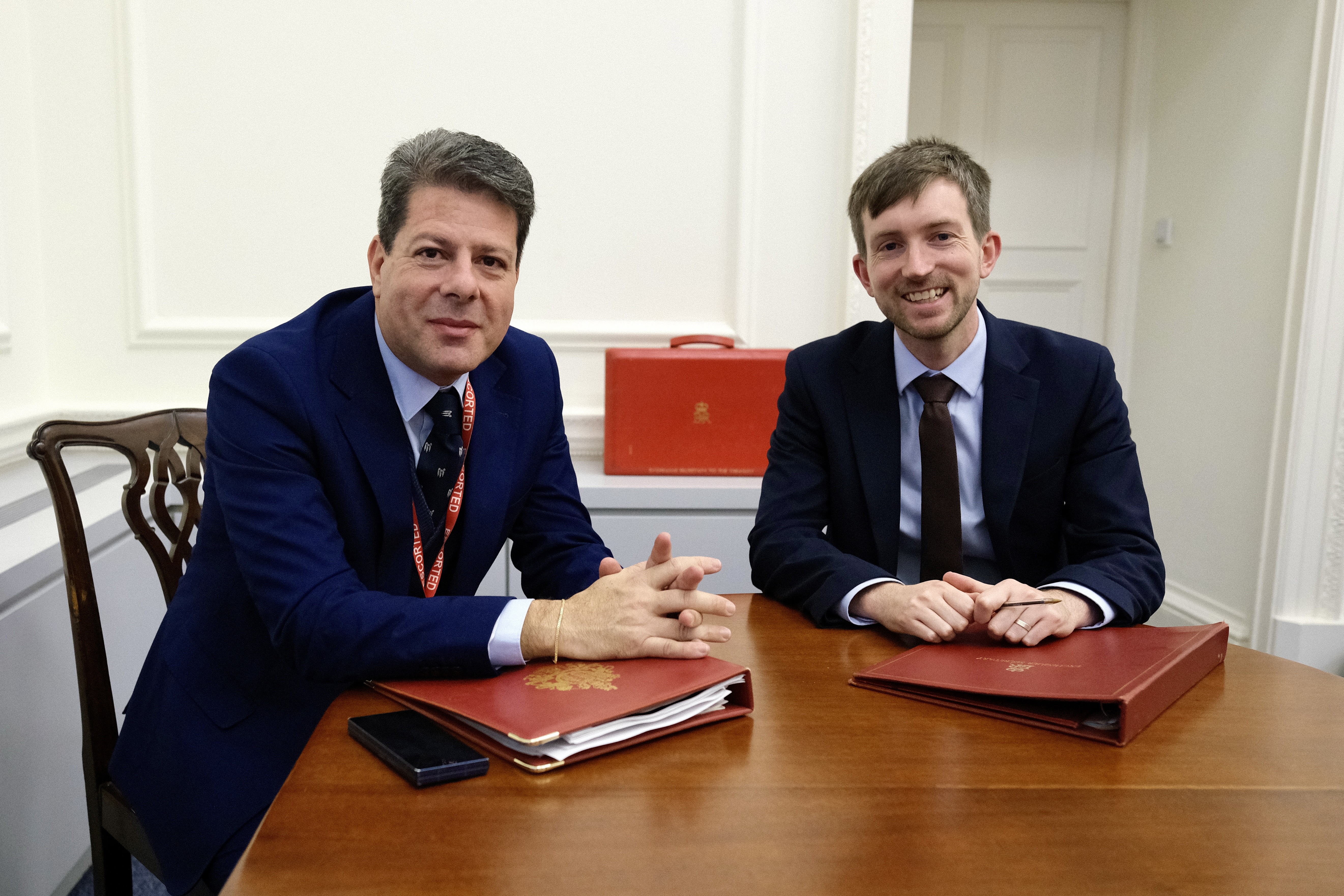 Chief Minister meets HM Treasury Minister to advocate for Gibraltar’s ...
